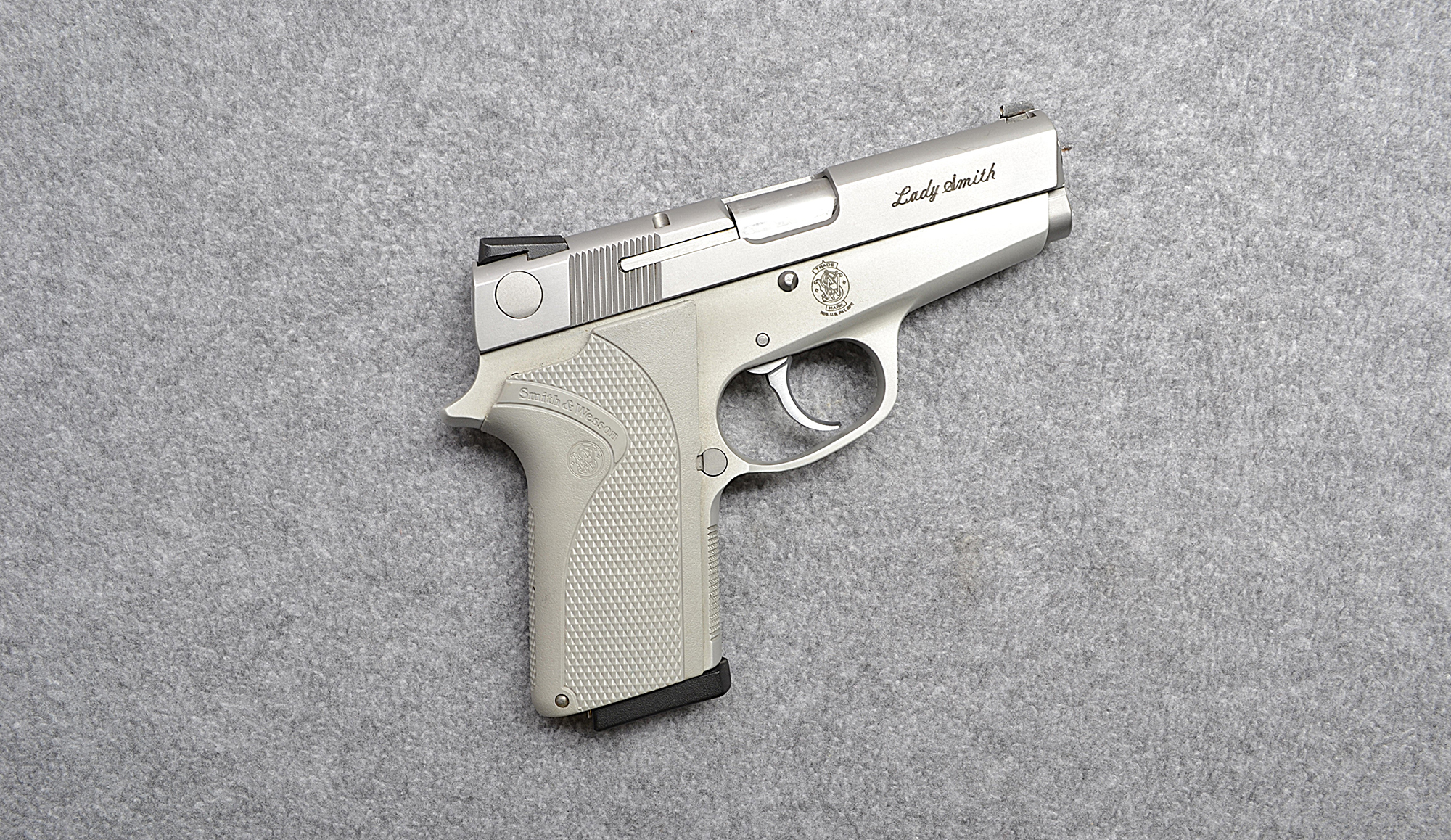 Smith & Wesson~3913 Lady Smith~ 9mm Luger | Cabela's
